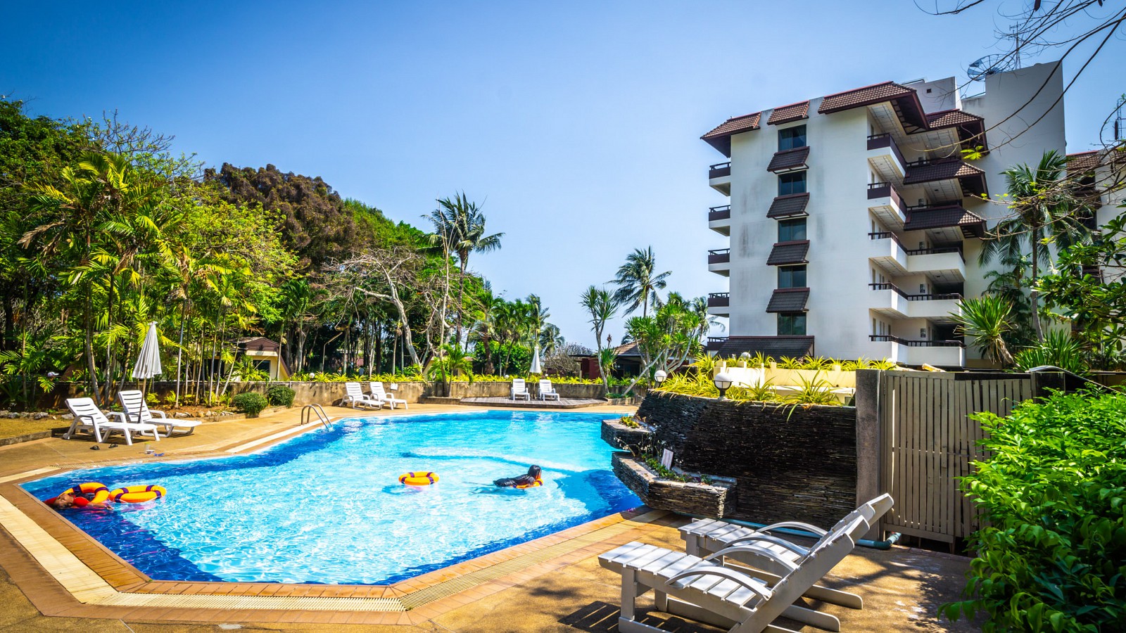 Swimming Pool - Klaeng, Rayong